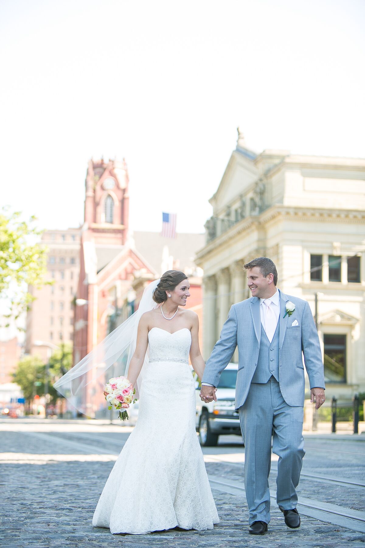 A Romantic, Historic Wedding at Hamilton County Memorial Hall in ... A Romantic, Historic Wedding at Hamilton County Memorial Hall in ...