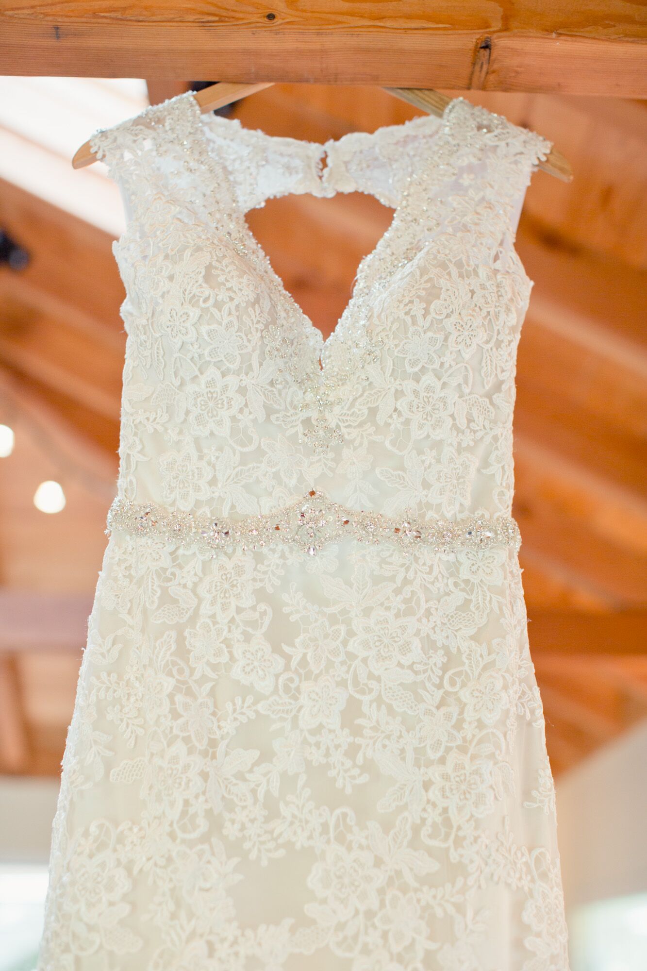 Ivory Lace Dress With Keyhole Back