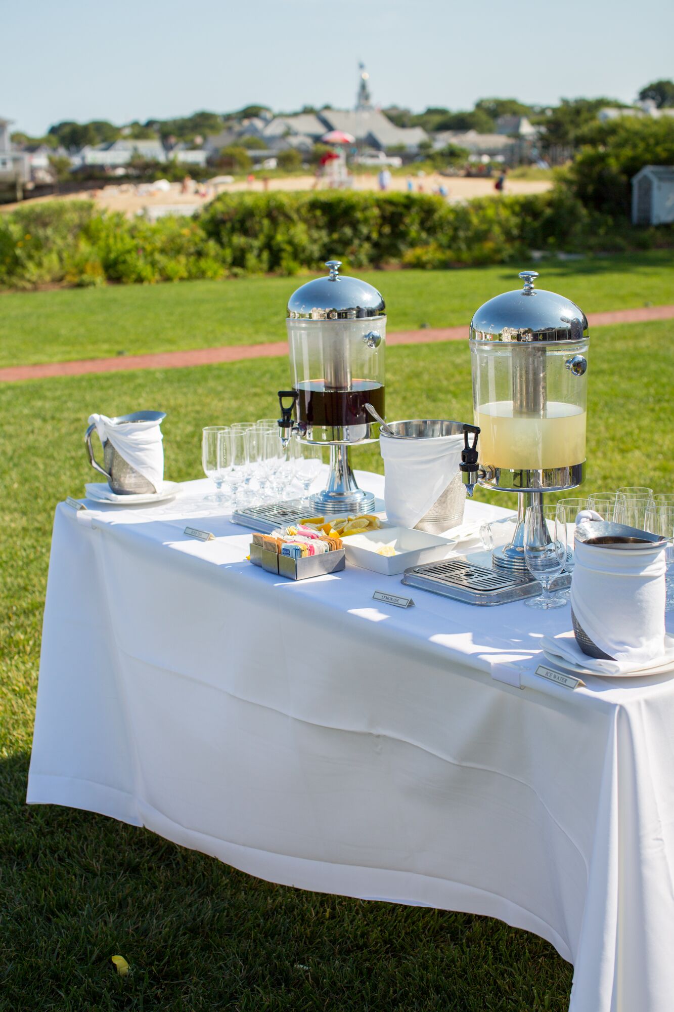 Iced Tea and Lemonade Outdoor Drink Bar
