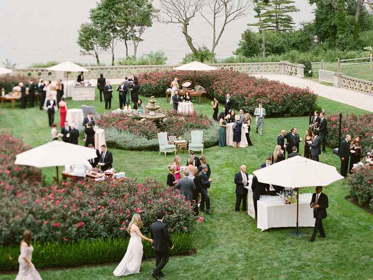 The Dos and Don'ts of an Adults-Only Wedding
