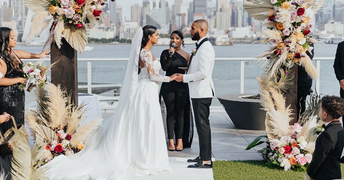How to Choose a Wedding Location