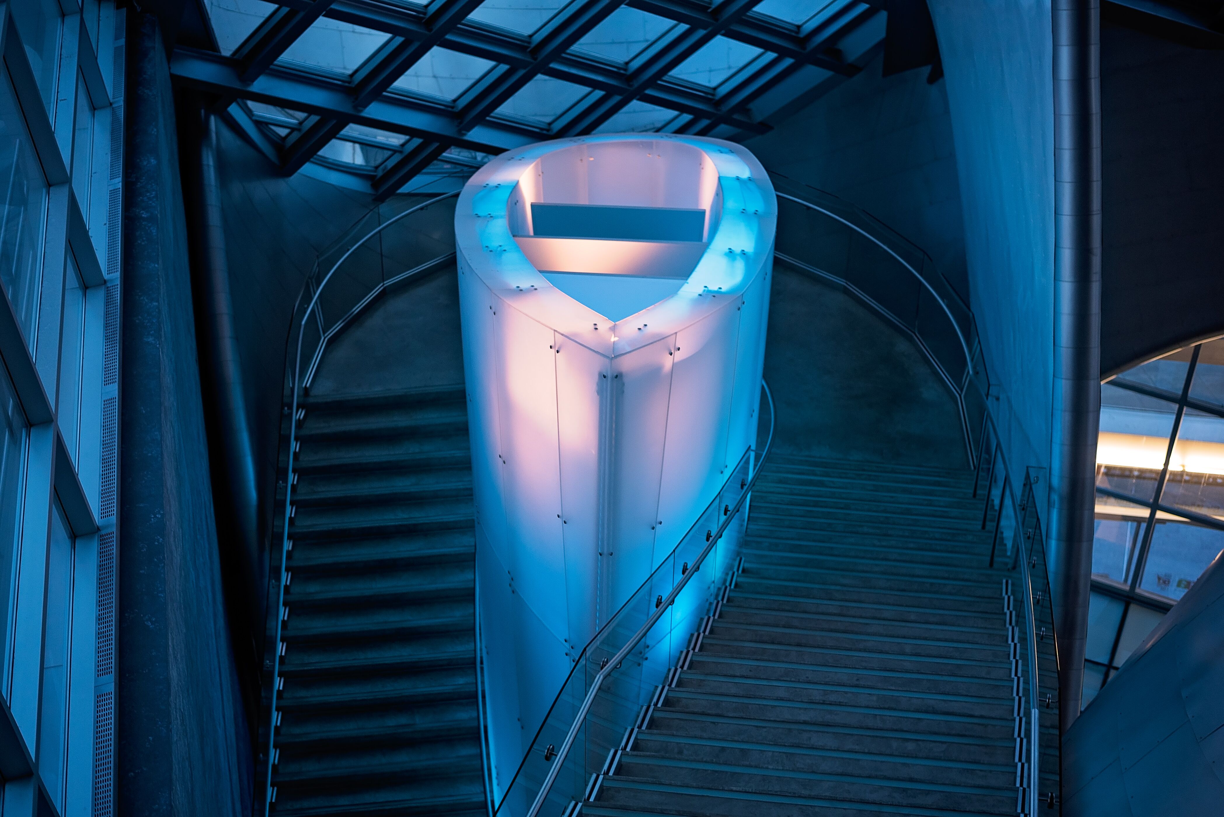 Modern Blue Museum Uplighting